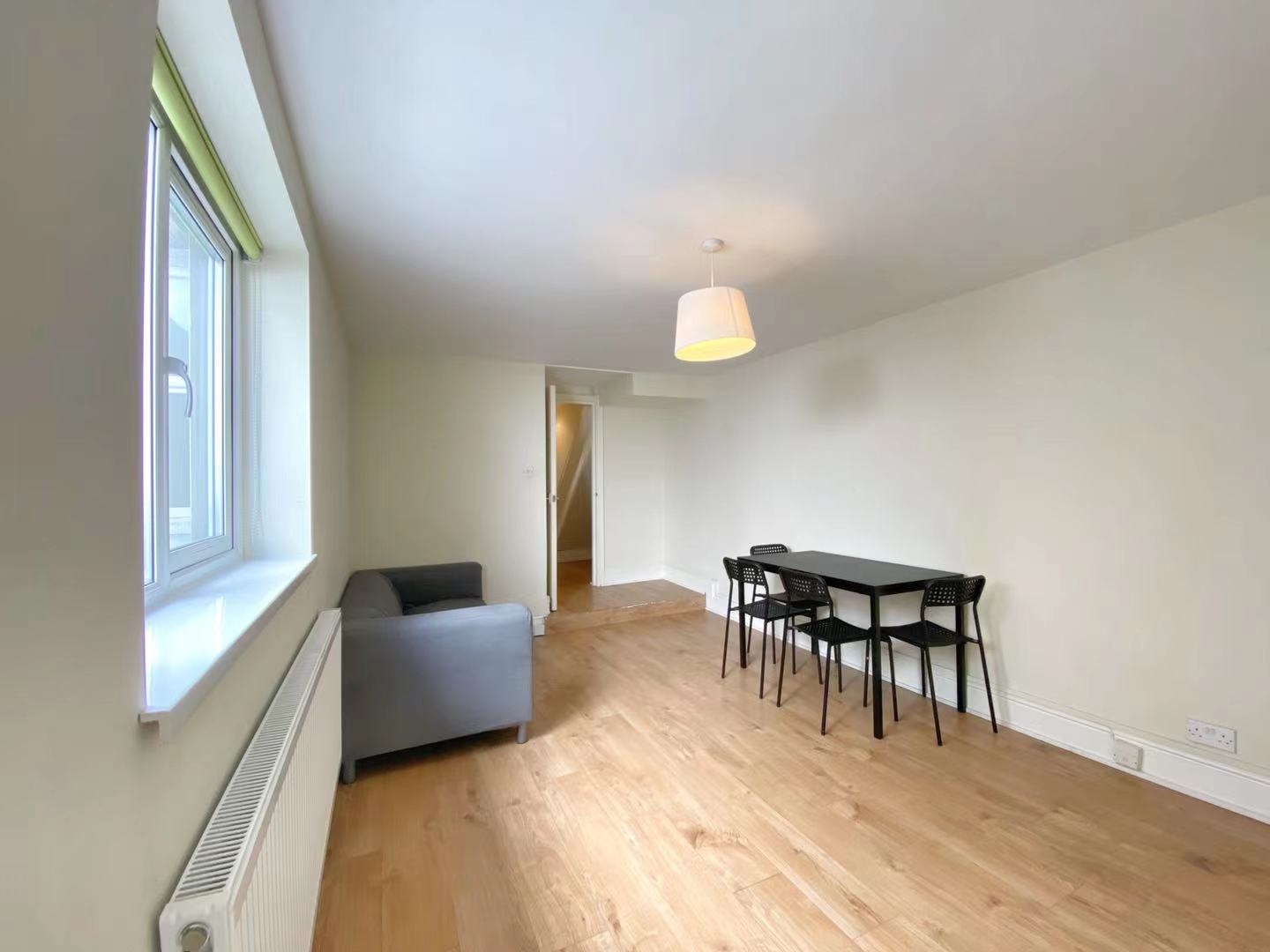 2 Bedroom Flat for rent in Harriet St – Cathays, CF24 4BU – Urbanbricks ...